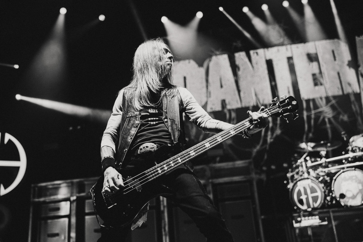 Pantera – Rex Brown. (22/30) – Legendenalarm: Das Comeback in der ...