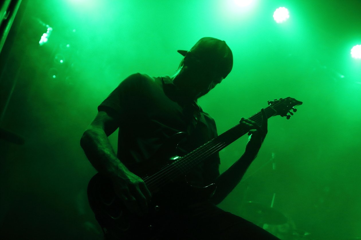 Parkway Drive – Luke Kilpatrick. (9/22) – Spontan errichtetes ...