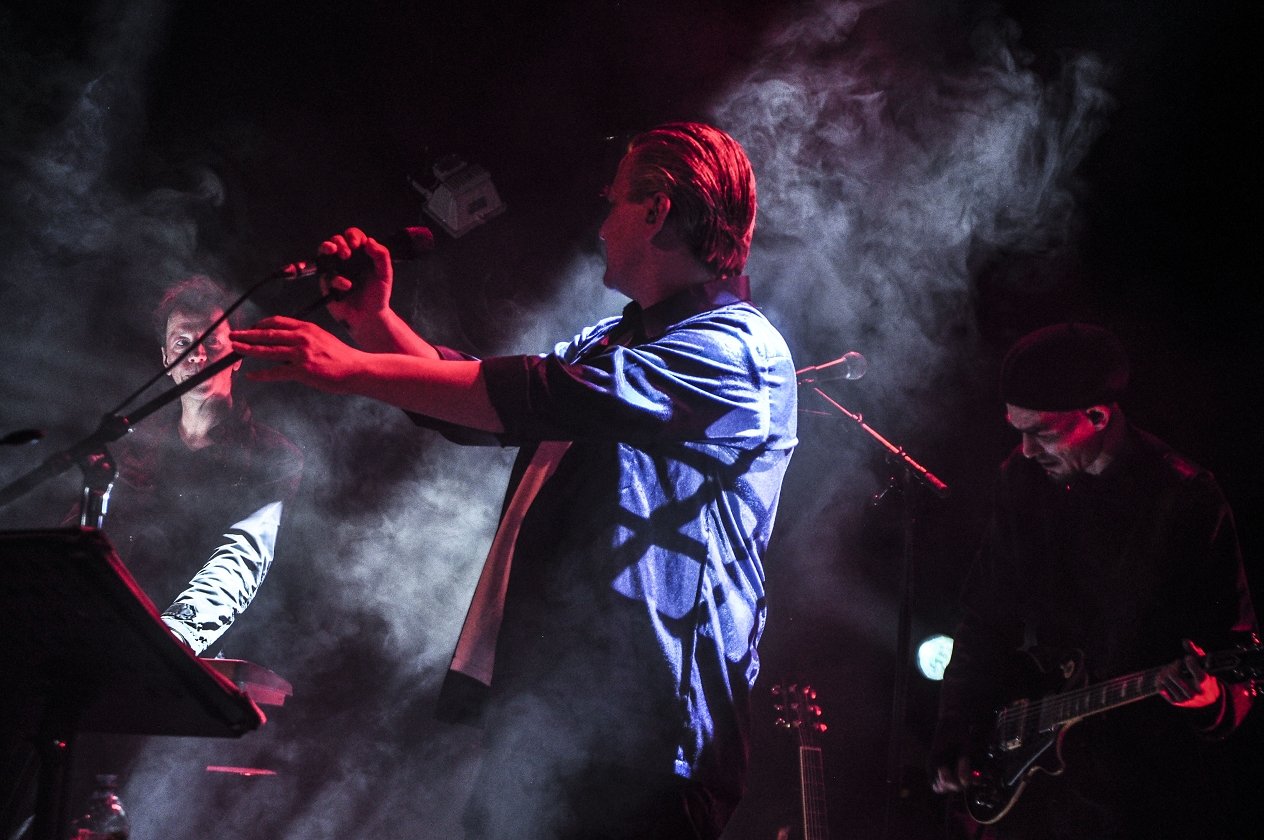 Peter Heppner – Dabei beschränkt sich Heppner keineswegs auf Wolfsheim ...