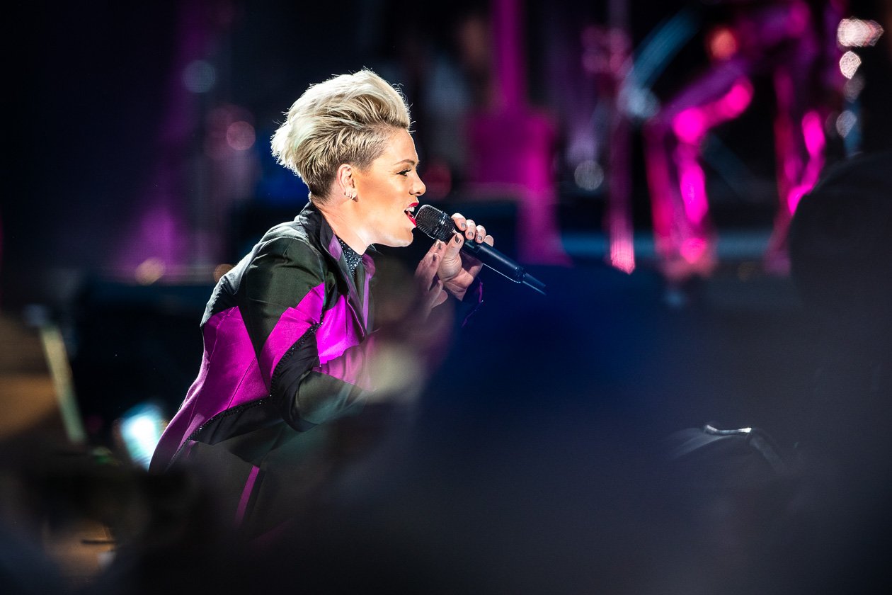 Pink – Pink. (27/32) – 'Get The Party Started' - und 60.000 schauten zu ...