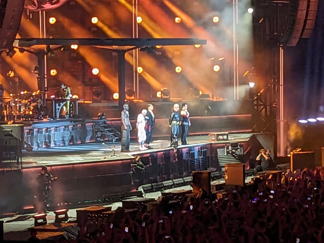 Rammstein – Rammstein. (17/25) – Das erste von drei Stadionkonzerten in ...