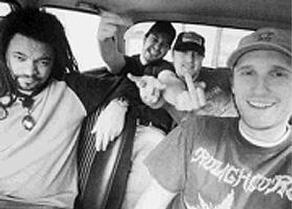 Revolver – laut.de – Band