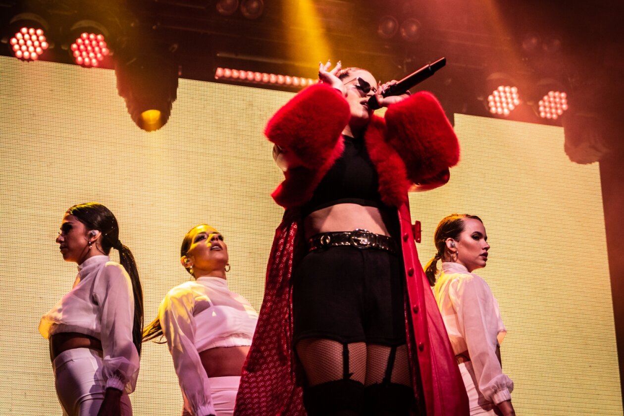 Rosalía – Rosalía. (16/25) – Rosalías Flamenco Pop on stage – kurz nach ...