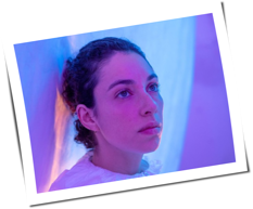 SHHE: "Island kommt einem Grenzzustand sehr nahe" – laut.de – Interview