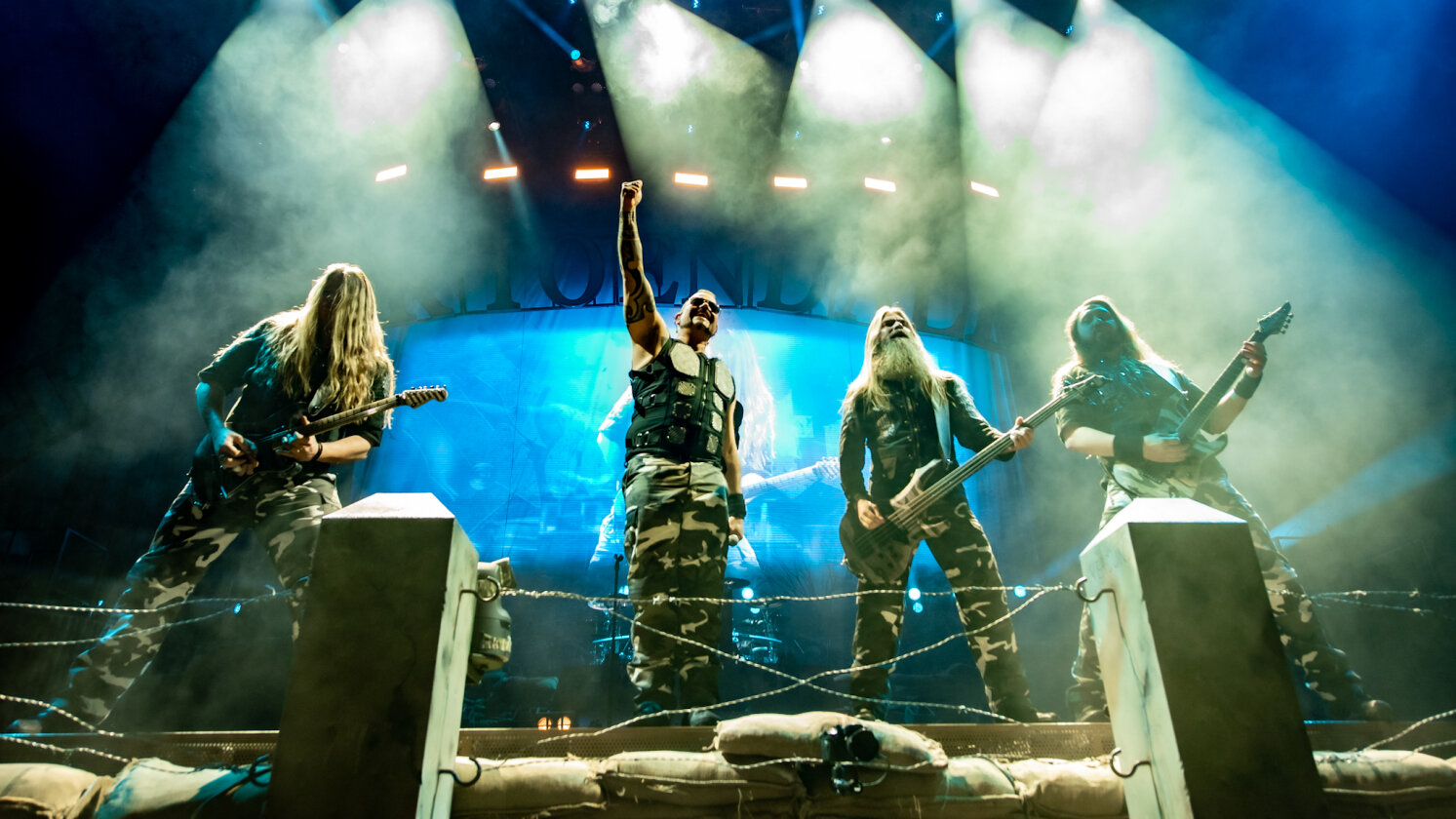 Sabaton – Sabaton. (1/26) – Feuer frei: Sabaton live in Berlin. – laut ...