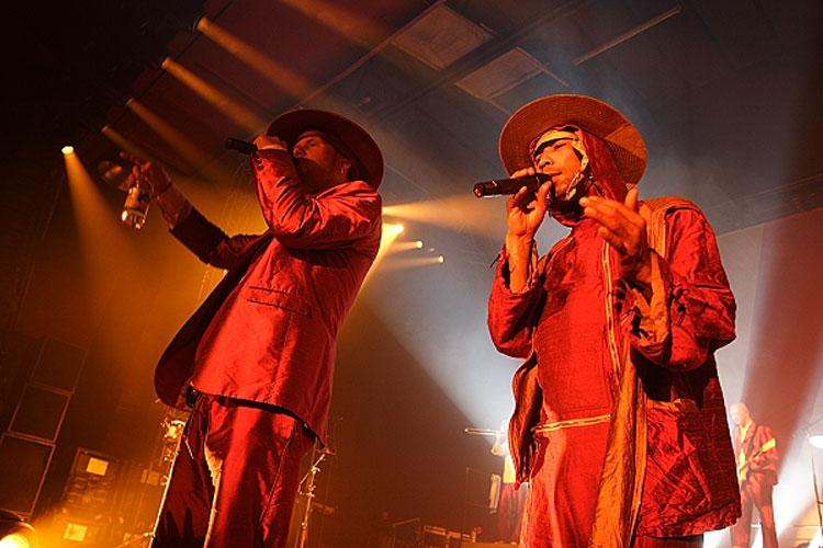 Seeed – (10/13) – Wir sind Seeed, und auch der Ruhrpott ist unser ...