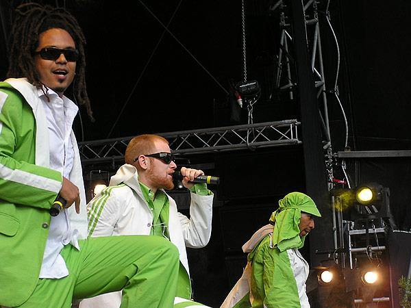 Seeed – (5/9) – Seeed live auf dem Open Air St. Gallen, Juli 2005 ...