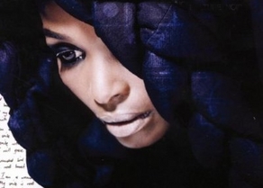 Simphiwe Dana – laut.de – Band