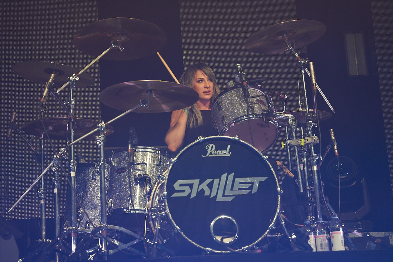 Bedeutung Von Famous Von Skillet Loncfd