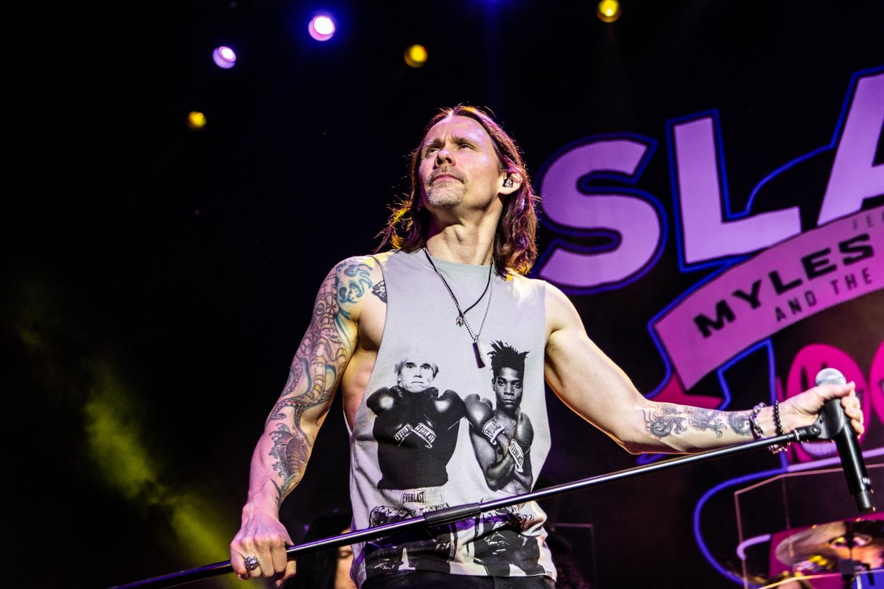 Slash – Myles Kennedy. (6/25) – "Living The Dream" mit Myles Kennedy ...
