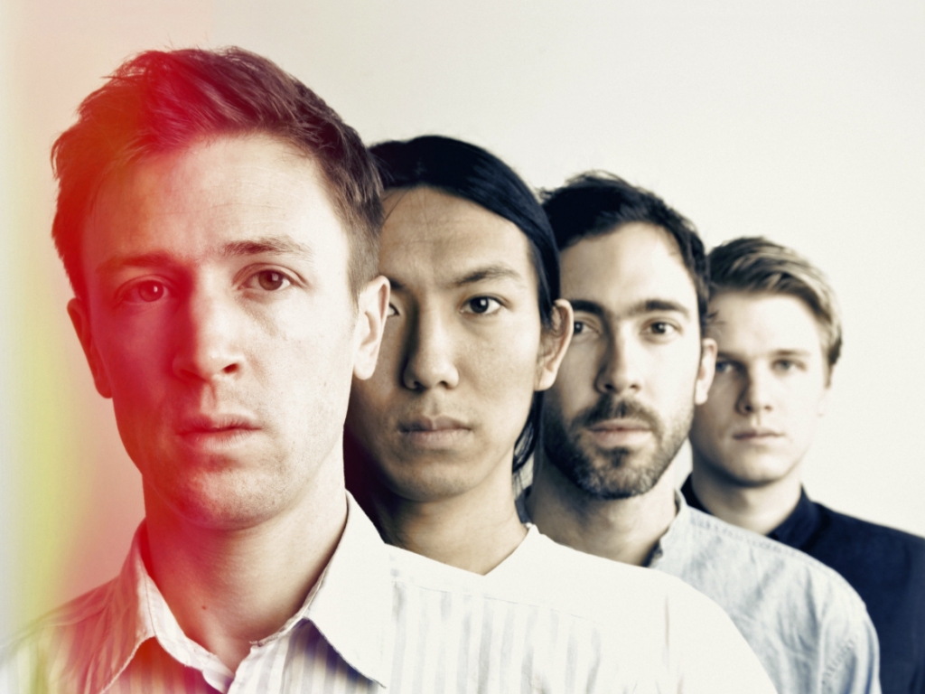 Teleman: "'Düsseldorf' klingt schön, irgendwie blubbernd" – laut.de ...