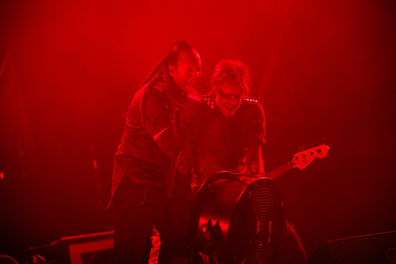 The Prodigy – The Prodigy. (11/30) – Bass-Attacke aus Großbritannien ...