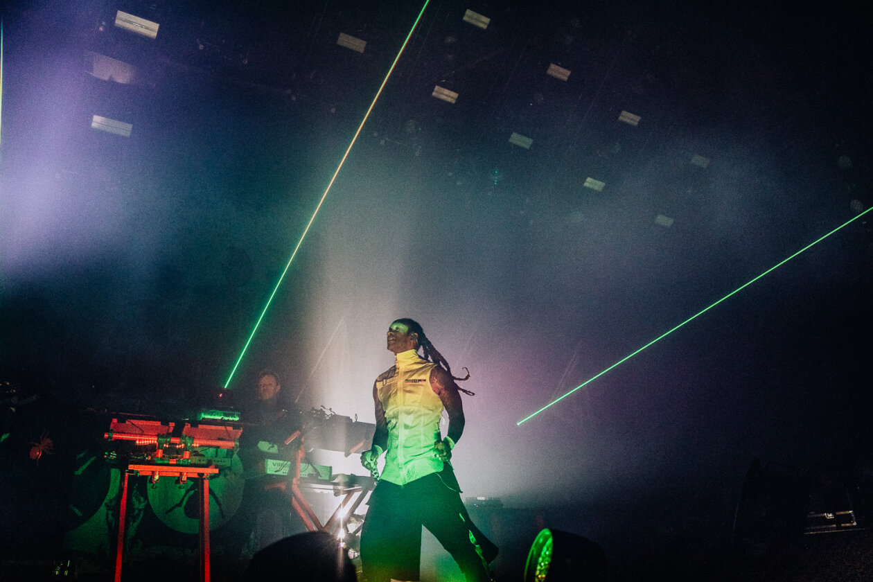 The Prodigy – The Prodigy. (21/30) – Bass-Attacke aus Großbritannien ...