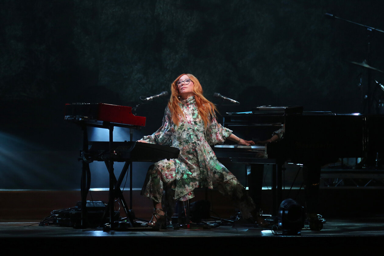 Tori Amos – Tori Amos. (4/6) – Die amerikanische Singer/Songwriterin ...