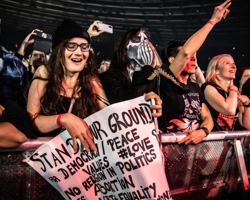 Within Temptation – Within Temptation. (2/25) – Auf "Worlds Collide ...