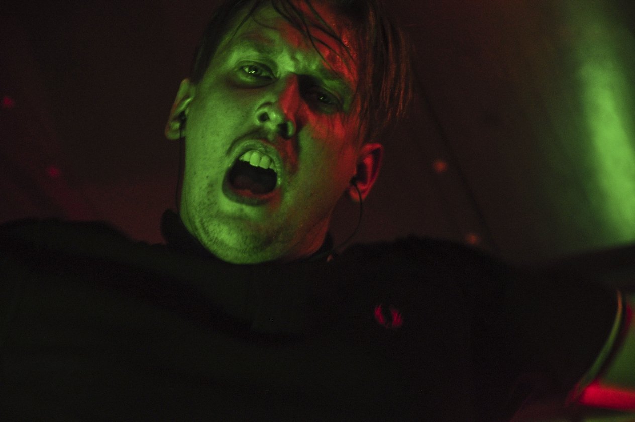 Zugezogen Maskulin – Zugezogen Maskulin. (2/20) – Aus dem Land zwischen ...