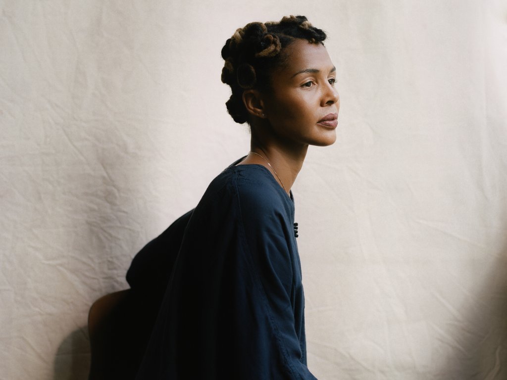 Ayo. live in Berlin am 10. Oktober 2022 – laut.de – Konzert