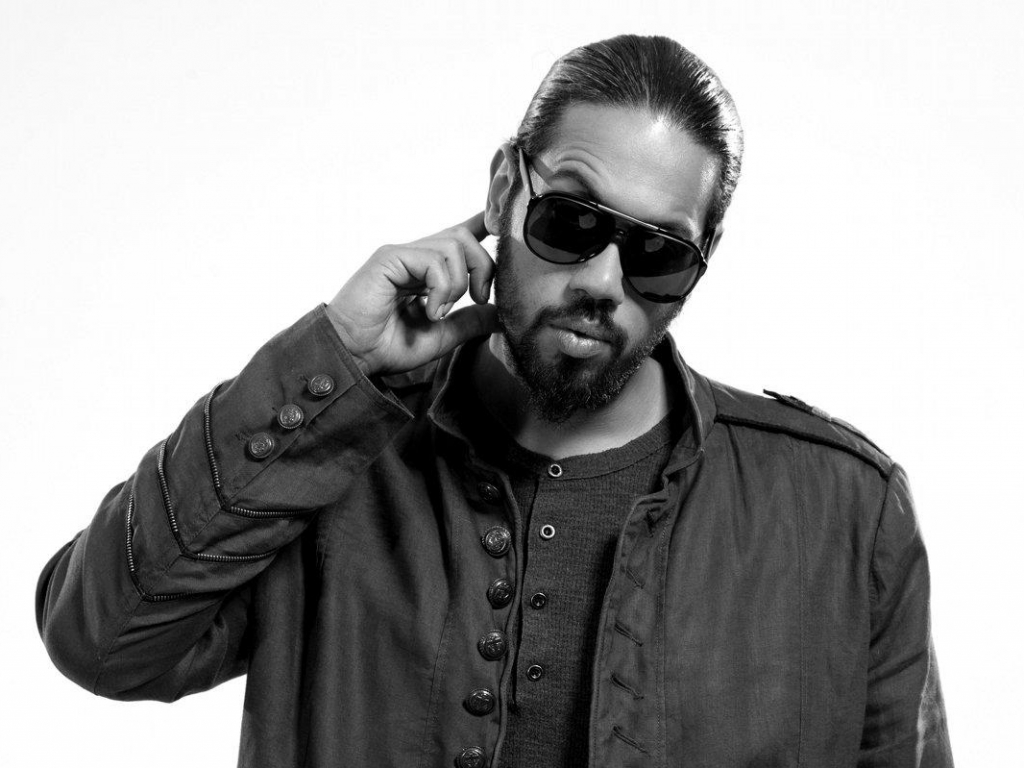 Samy Deluxe live in Bielefeld am 27. Oktober 2011 – laut.de – Konzert