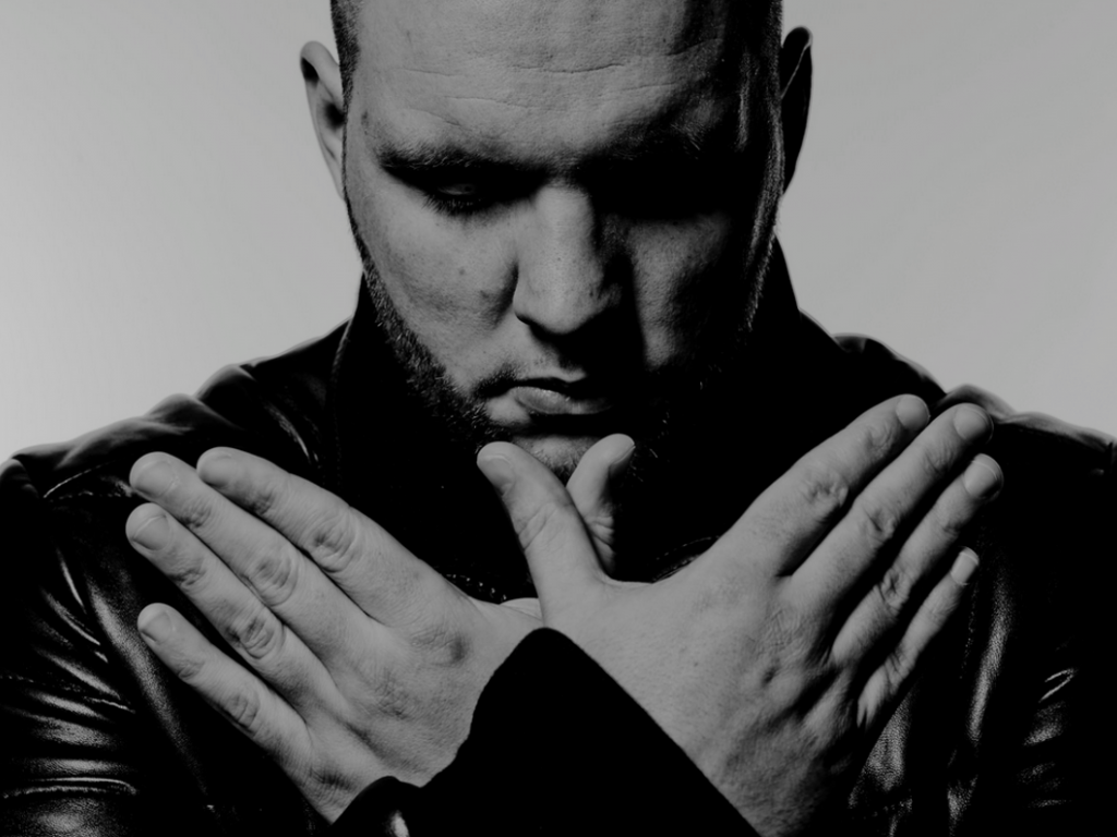 Fler live in Hamburg am 10. Juni 2023 – laut.de – Konzert
