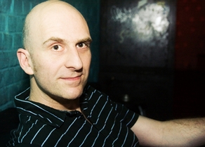 Riley Reinhold – laut.de – Fotogalerien