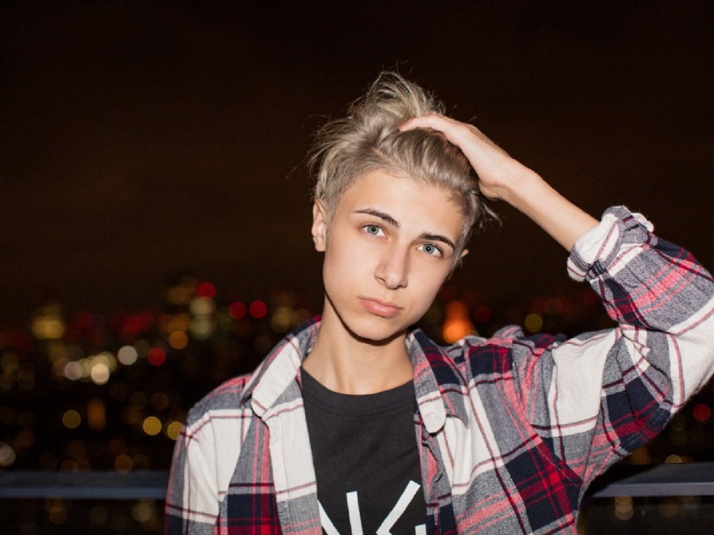 Lukas Rieger live in Köln am 19. November 2016 – laut.de – Konzert