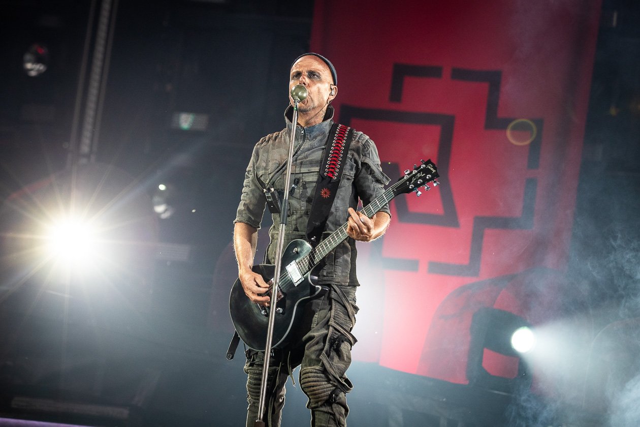 Rammstein – Paul Landers. (17/27) – laut.de – Foto