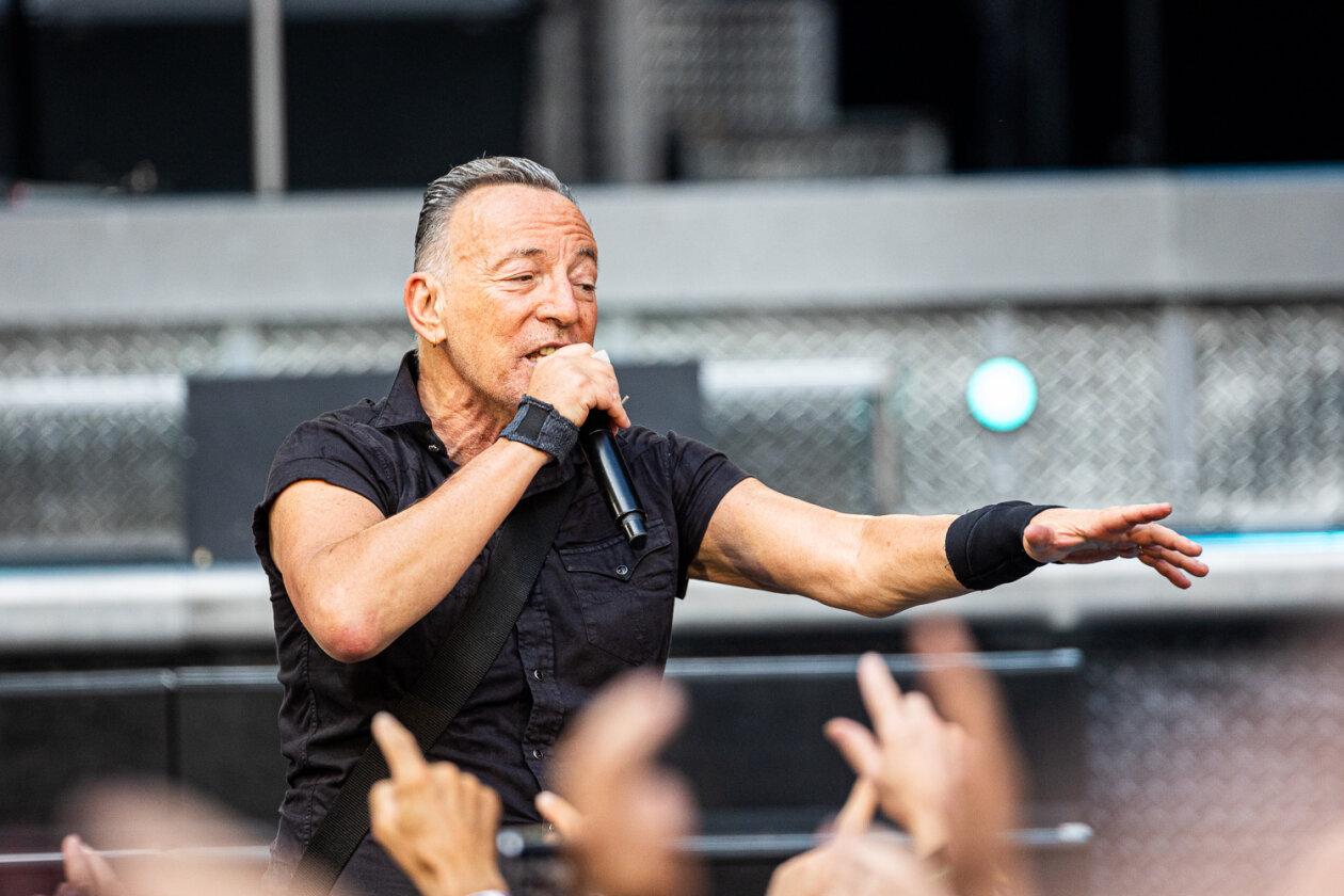 Bruce Springsteen: Hamburg, Volksparkstadion, 2023 – laut.de – Fotogalerie